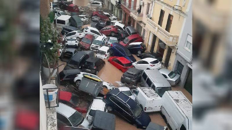 51 doden door zware overstromingen in regio Valencia - 112Vandaag