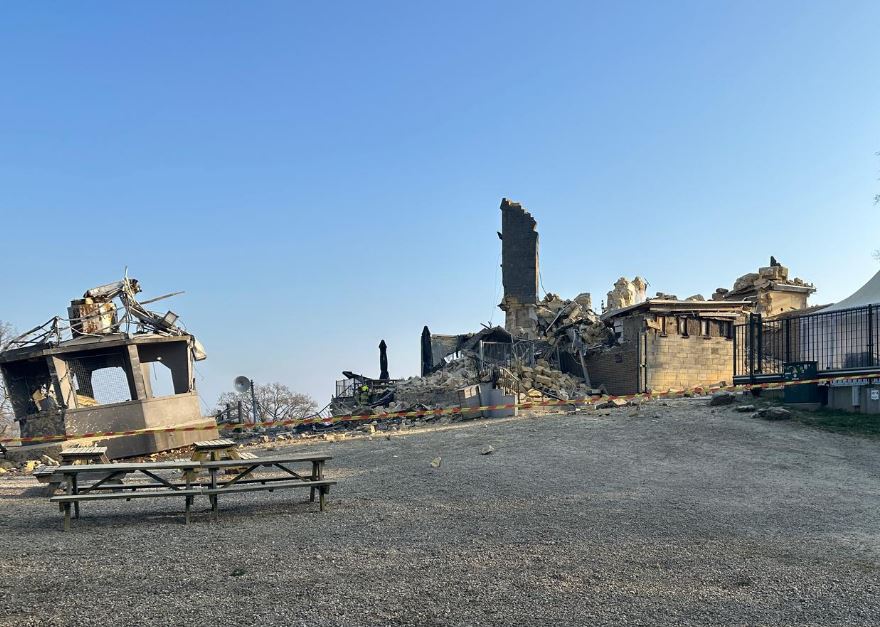 Burgemeester Valkenburg over ingestorte toren: aan ramp ontsnapt ...